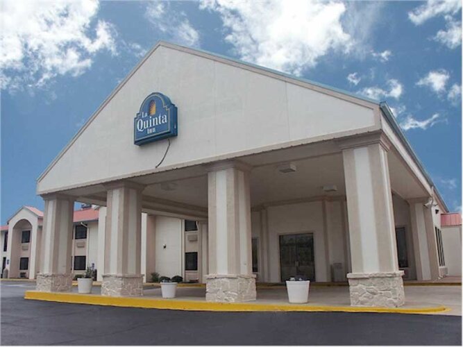 La Quinta Inn & Suites Marshall - Marshall, TX