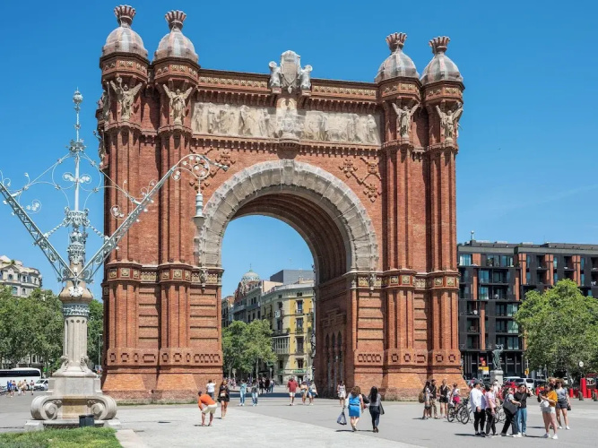 Aspasios Arc De Triomf - Barcelona