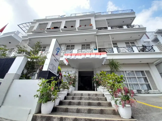Hotel Grand Kartini - Bukittinggi