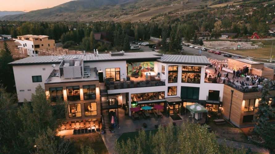 The Block Hotel & Commons - Colorado