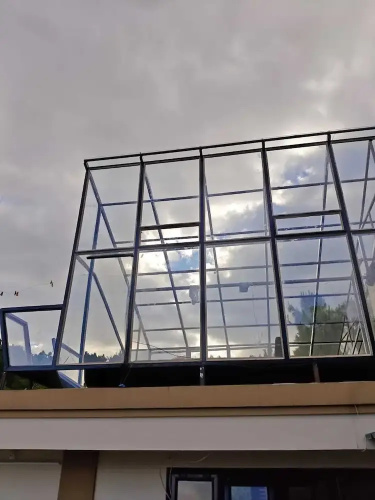 Xtsy Travellers Hostel - Meghalaya