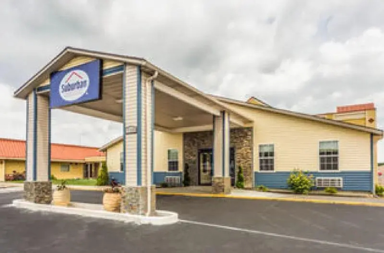 Suburban Studios Montpelier - Bryan, OH