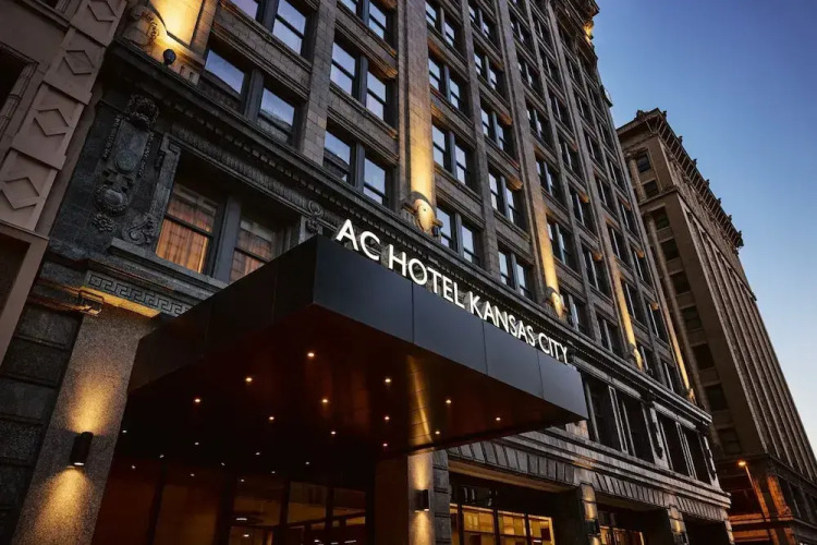 Ac Hotel By Marriott Kansas City Downtown - Kansas City, MO