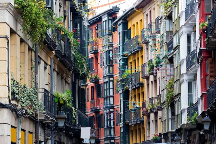 Apartamentos Líbere Bilbao Museo - Bilbao