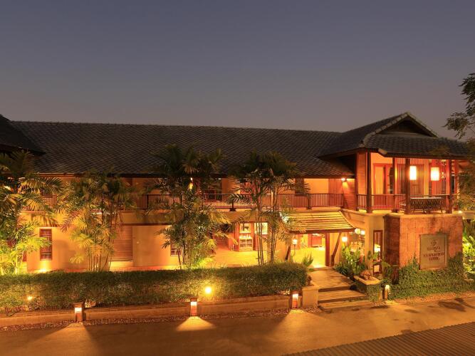 Baan La Poon Hotel - Mueang Lamphun District