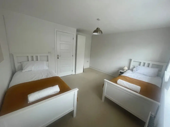 4bedroom-2bathroom-backgarden-wifi - Thurrock