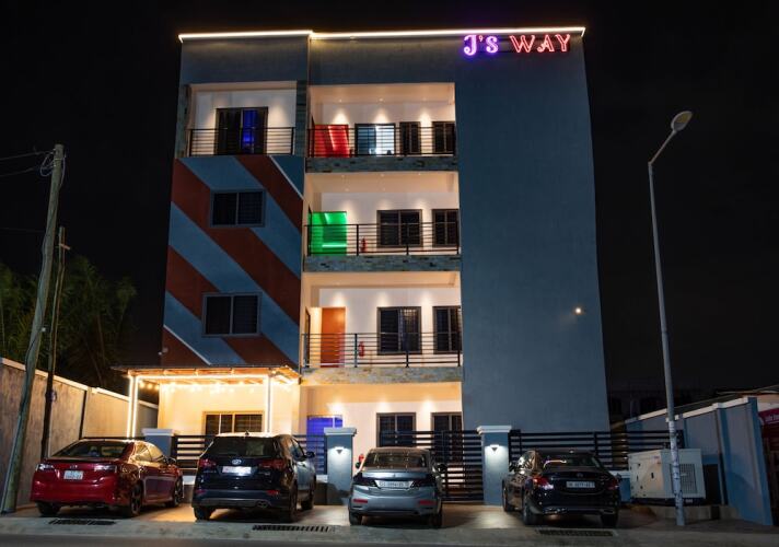 Js Way Apartments And Executive Hotel - Kumasi