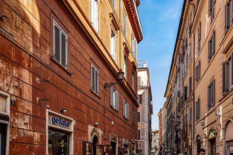 Trevi Luxury Rooms - Rome