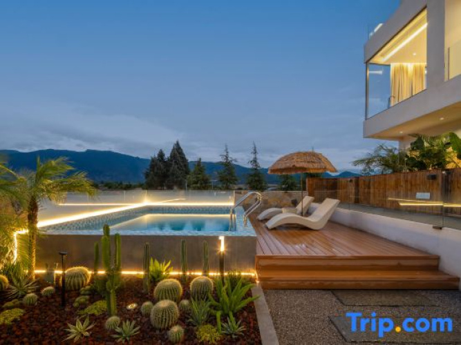 Lijiang Yunlai Snow Mountain Panoramic Resort Homestay - Lijiang