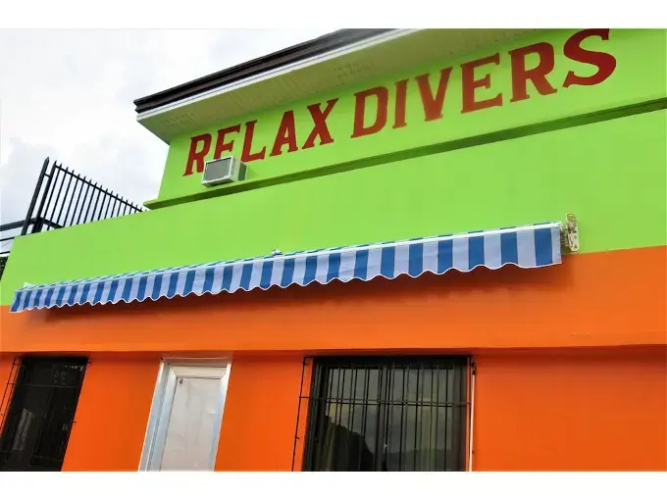 Relax Divers-pg - 加萊拉港