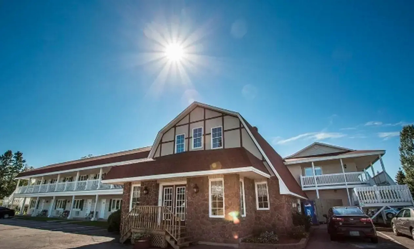 Canadas Best Value Inn & Suites Summerside - Prince Edward Island