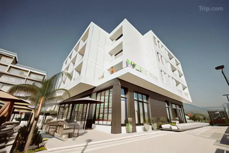 Naos Luxury Hotel - Orikum