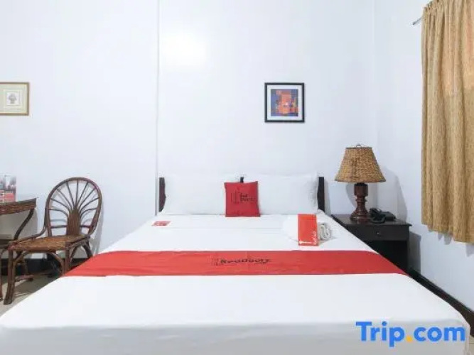 Reddoorz @ Marifa Hotel Angeles Pampanga - Angeles