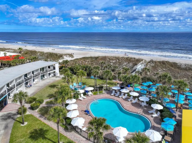 Seahorse Oceanfront Inn - Neptune Beach, FL