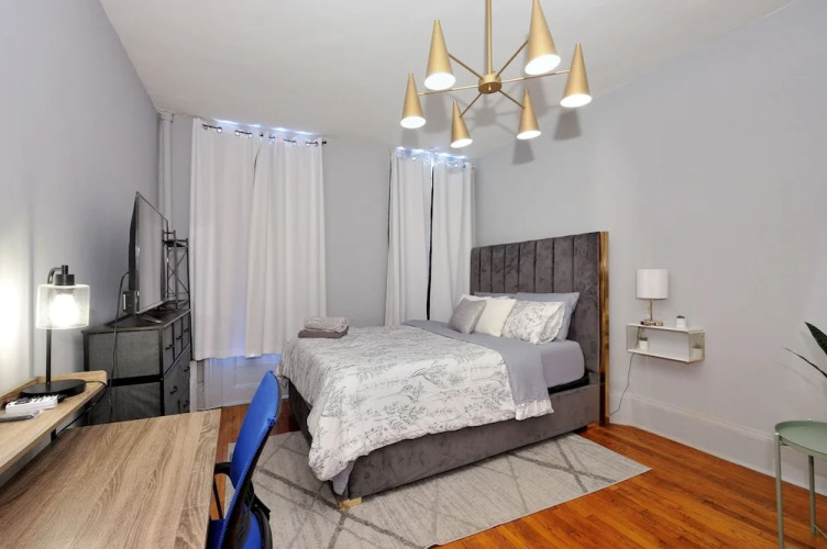Spacious Upper East Side Studio - New York