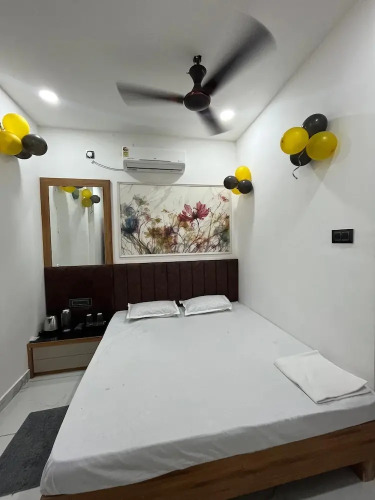 Mahaveer Lodge - Siliguri