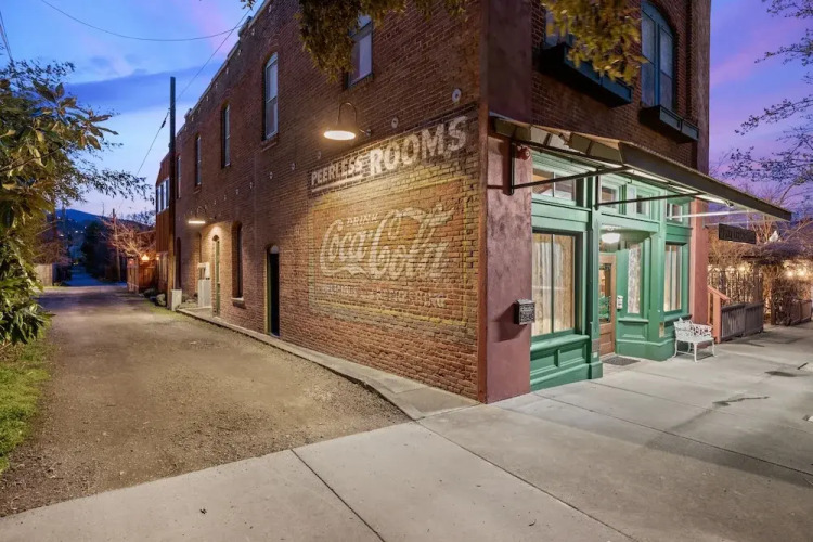 The Peerless Hotel By Wanderlodges - Ashland, OR