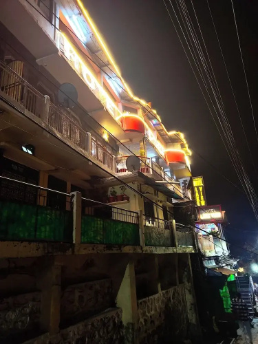 Hotel Lake View Mall Road Near Lake - Nainital
