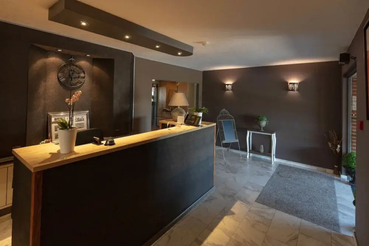 Park Hotel Airport - Charleroi
