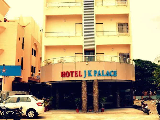 Hotel J K Palace - Shirdi