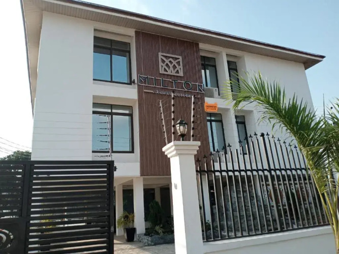 Milton Avenue Suites - Accra