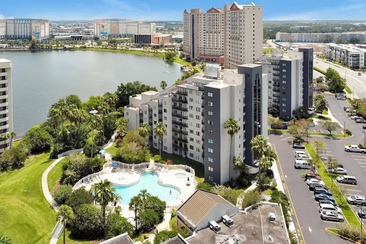 Premium Condos Near Universal Studios - Orlando