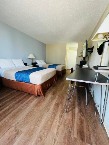 Travelodge By Wyndham Carlisle North - Carlisle, PA