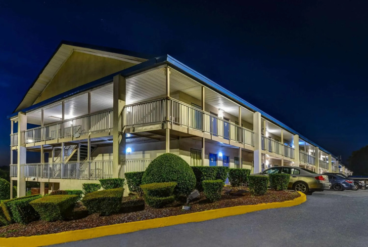 Motel 6 Atlanta Ga - Atlanta, GA