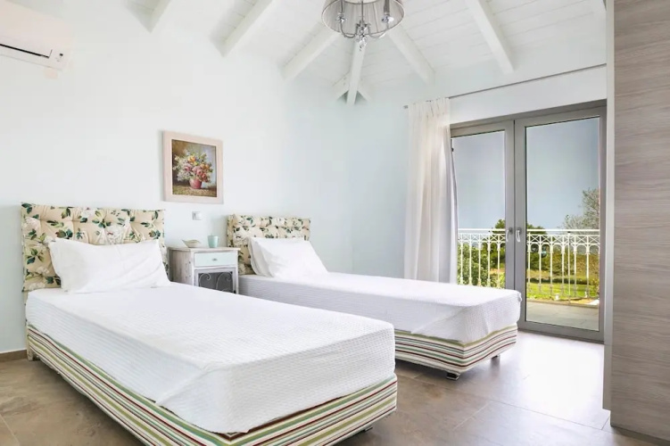 Villas Kefalonia - Cephalonia