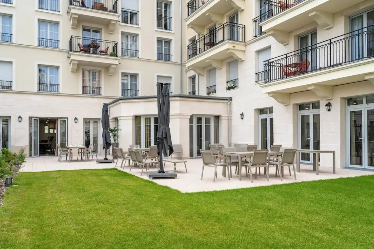 Zenao Appart'hôtels Le Raincy Thiers - Livry-Gargan