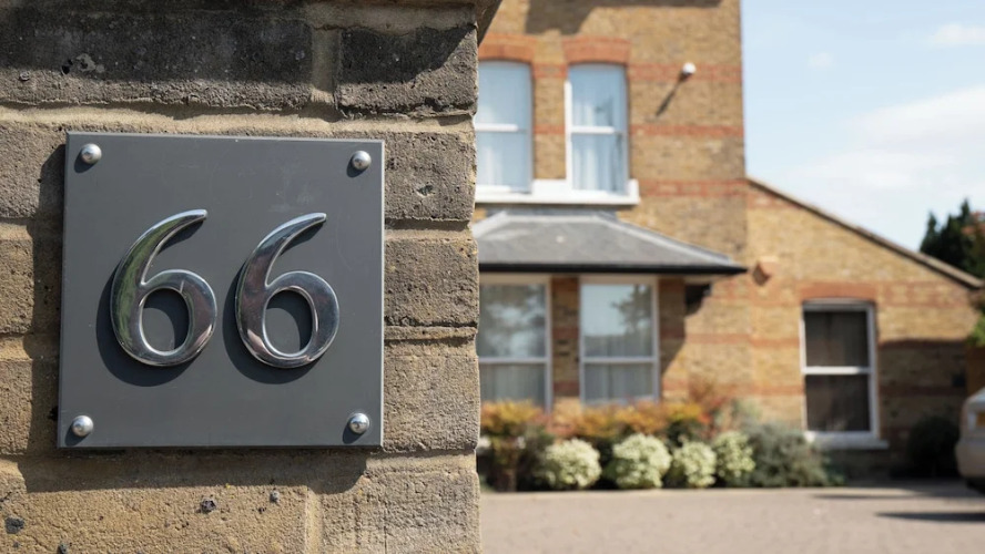 Teddington Lodge - Twickenham