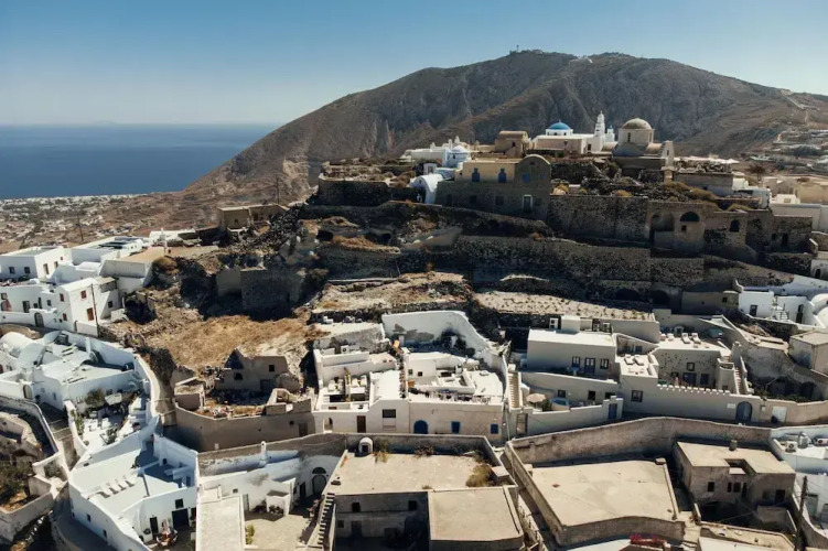 Aethra Cave Suites - Santorini