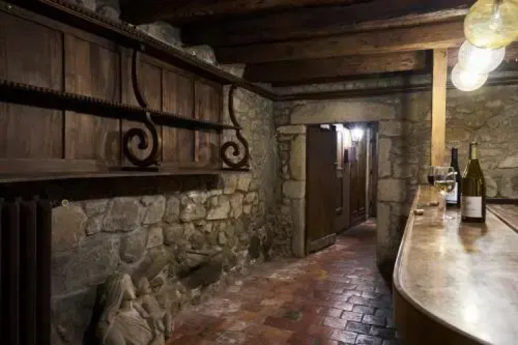 Aux Prisons De Montagny - Givors