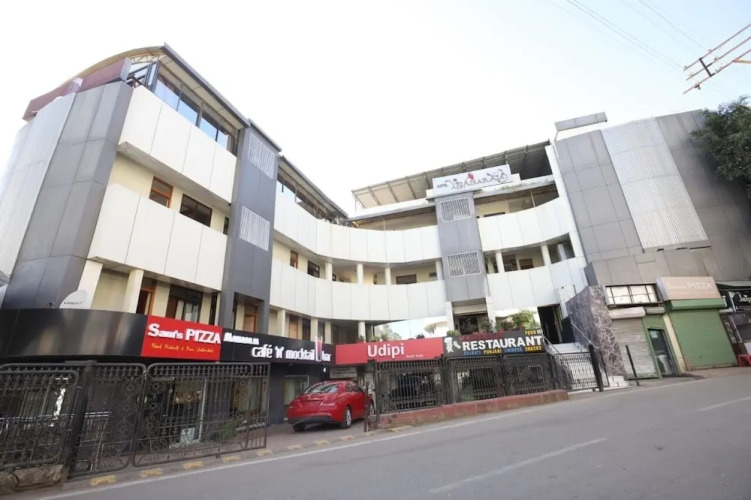 Hotel Maharaja International - Mount Abu