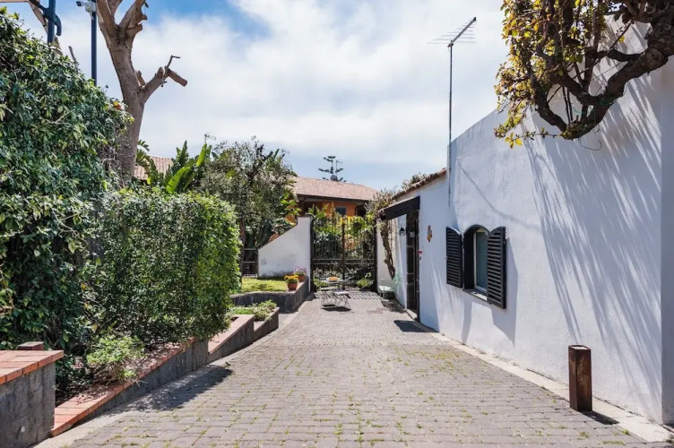 City Cottage With Garden & Pool - Sicile