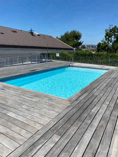 Bnb Renting 1 Bedroom Apartment In A Brand New Building With A Pool - Cannes