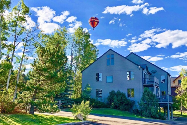 Uptown Pagosa Springs Townhome: Hike, Ski & Soak! - Pagosa Springs, CO