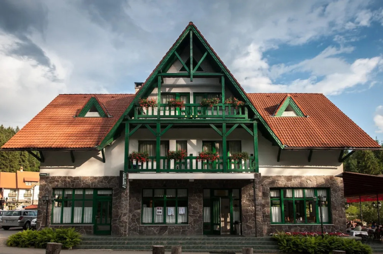 Lobogó Resort - Transylvania