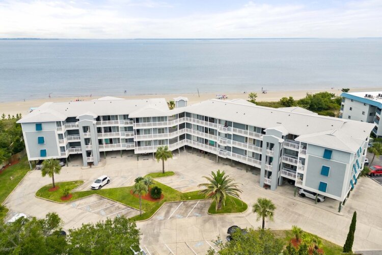 Bay View Villas - Tybee Island, GA