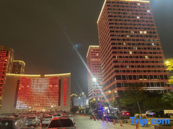 Sishi Apartment (Longyannan Road Food Street Branch Wanxiangcheng Shantou) - Shantou