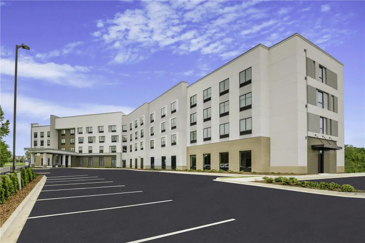 Hampton Inn & Suites By Hilton Decatur - Decatur, AL