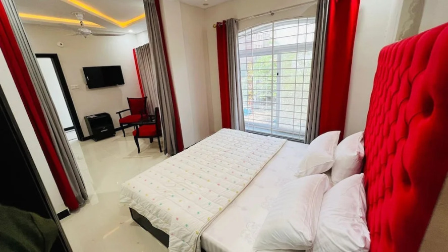 Hotel 11 - Islamabad