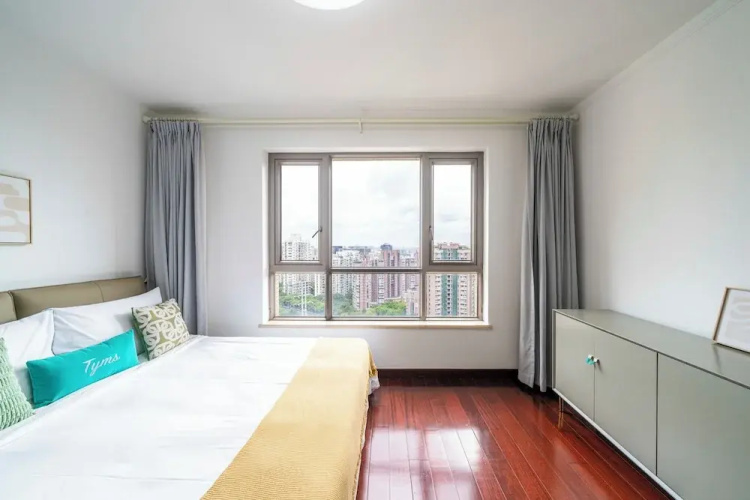 Tyms 2br Apt Hongqiao Yucui Garden - Shanghai