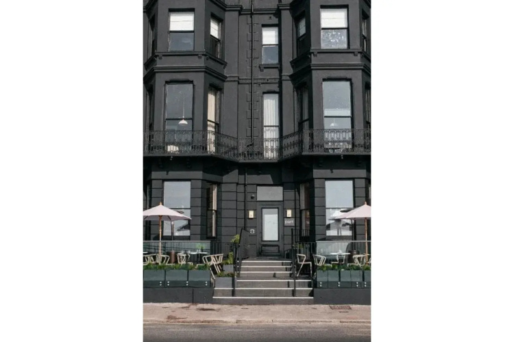 Port Hotel - Eastbourne