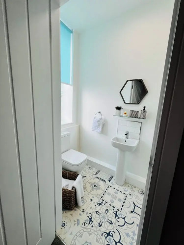 The Courtyard Bar, Kitchen & Rooms - Falkirk