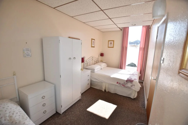 Brialene Holiday Apartments - Scarborough