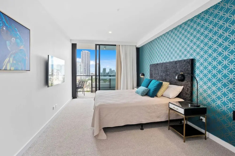 Tryp Hotel Southport- Coastal Letting Co - Gold Coast