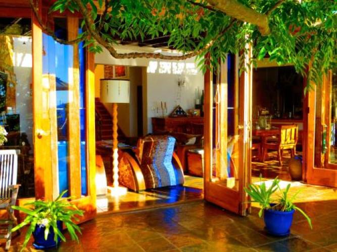 Boutique@10 - Camps Bay