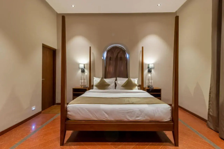 Hotel R R Heritage - Mahabaleshwar