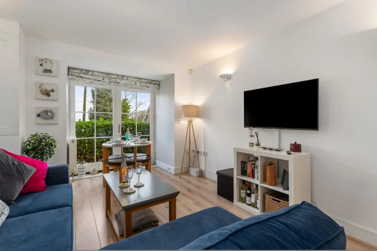 12 Rhodewood House - Near The Beach Sea Glimpses - Saundersfoot